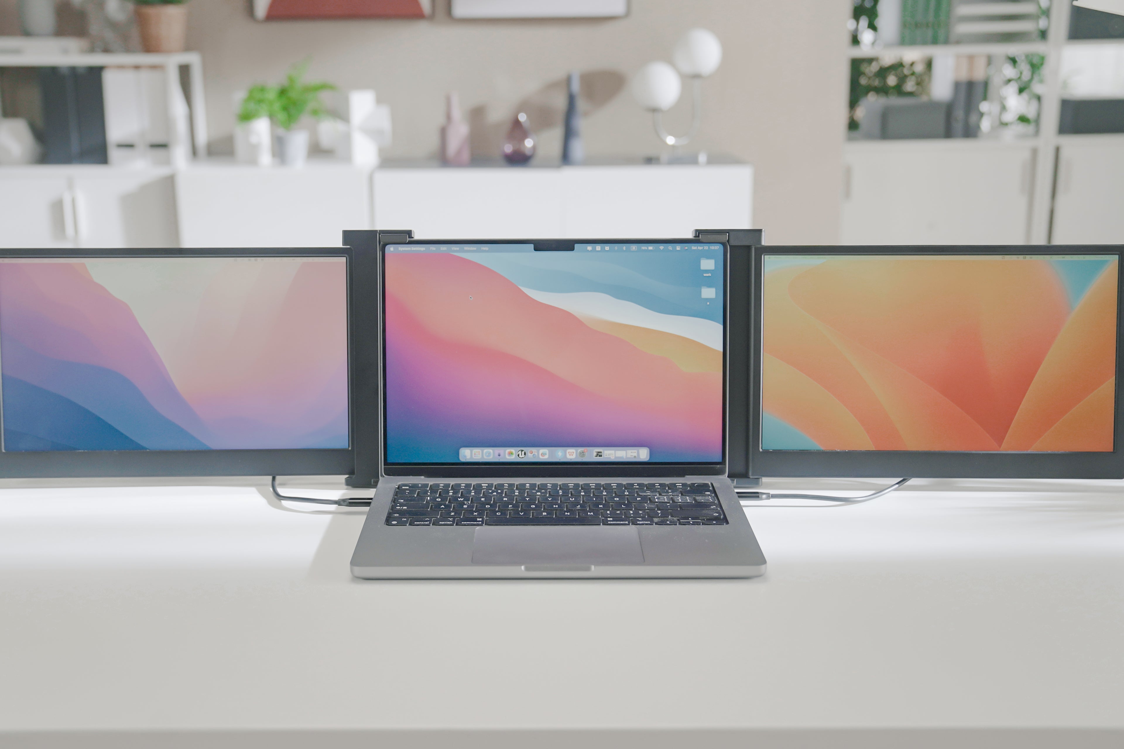 How to Choose the Right Triple Portable Monitor: Considerations ...